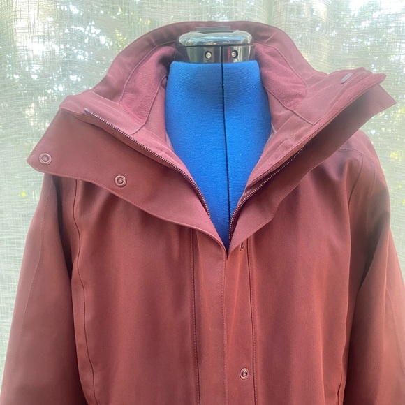 Patagonia | Jackets & Coats | Patagonia Burgundy Maroon Rain Coat ...